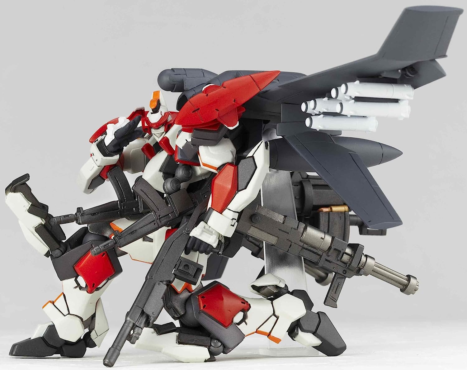 Revoltech Yamaguchi No.107 Full Metal Panic! ARX-8 Laevatein Last War